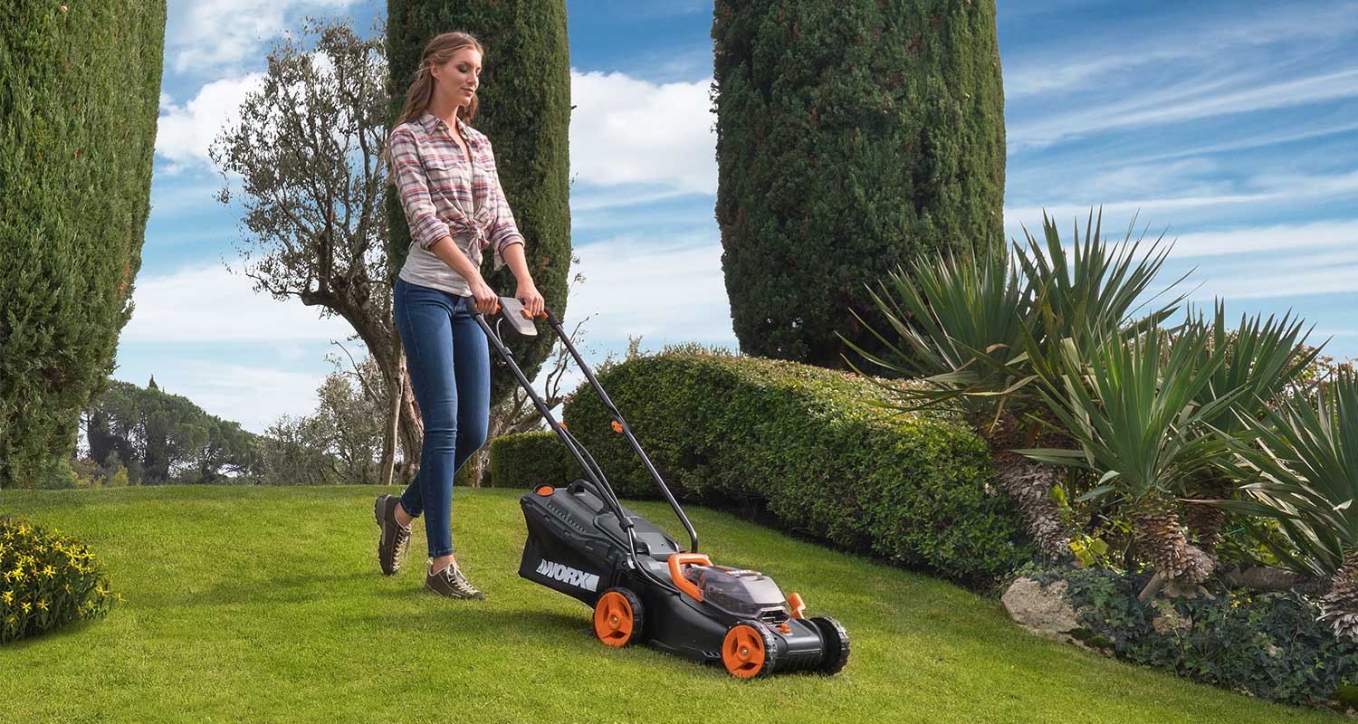 How To Mow A Lawn: Tips To Mow Like A Pro | Worx