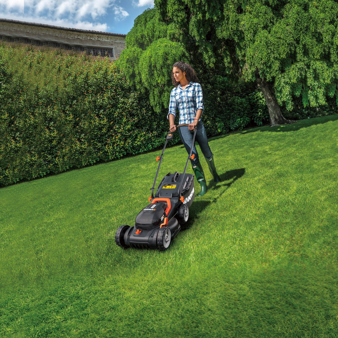 How To Mow A Lawn: Tips To Mow Like A Pro | Worx