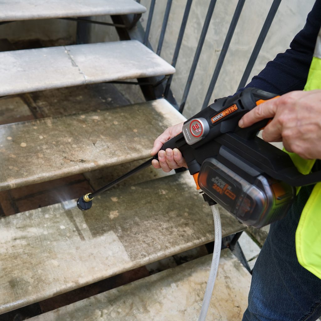 WORX 20V NITRO 220 L/H High-Flow Portable Pressure Washer - Brushless ...