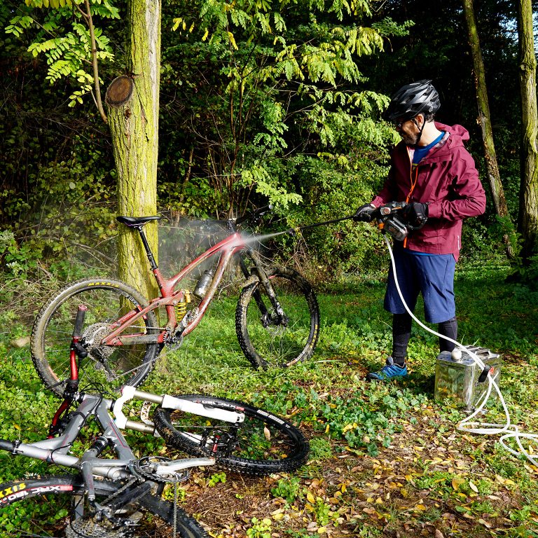 WORX 20V NITRO 220 L/H High-Flow Portable Pressure Washer - Brushless ...