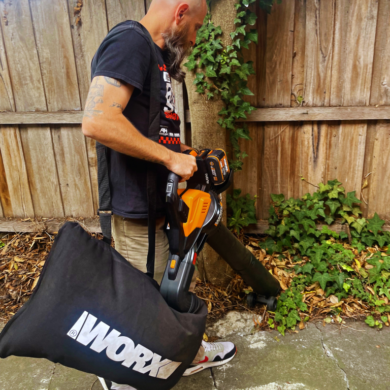 WORX 40V Brushless Blower-Vac-Mulcher | 2x 20V 4Ah POWERSHARE Kit ...